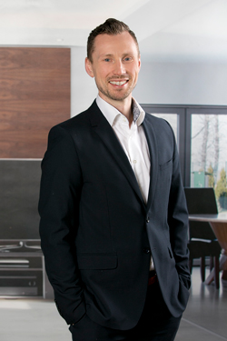 About - Luke Keating